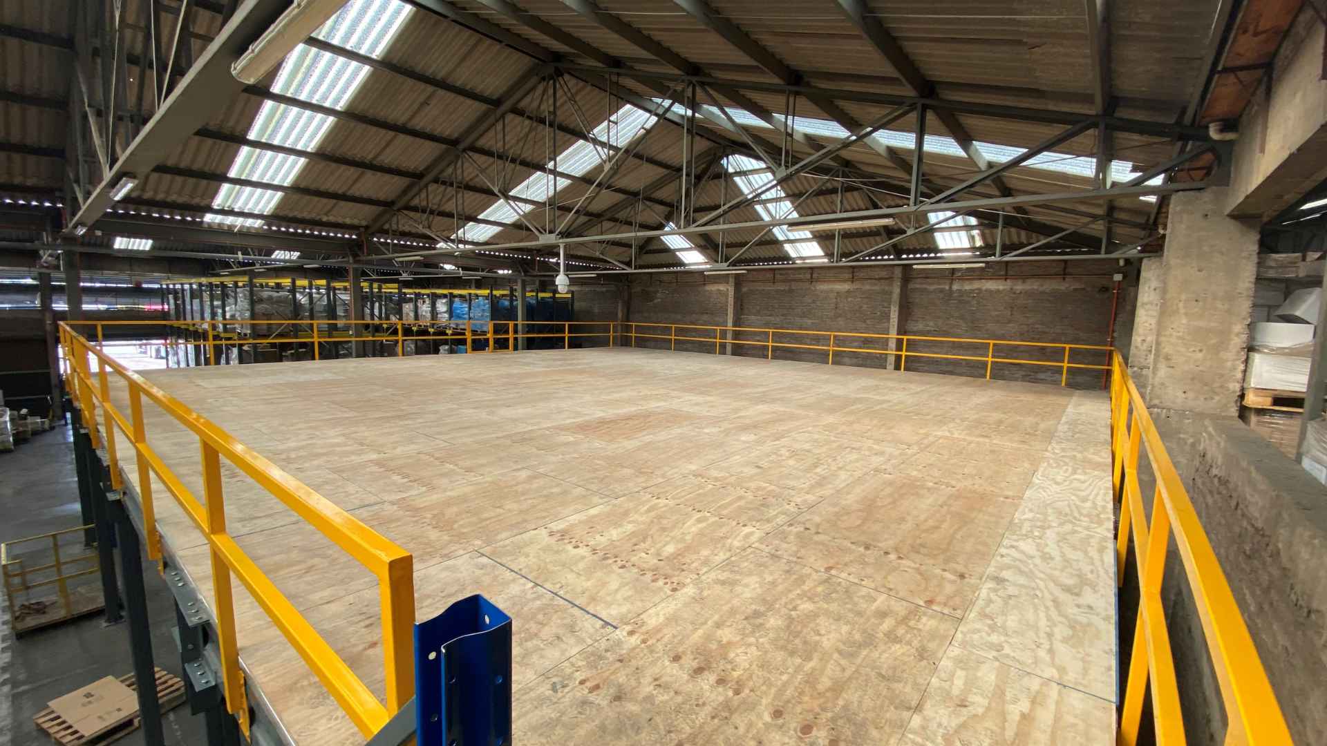 Altillos Metálicos - Expansión de Almacén | Ingerack