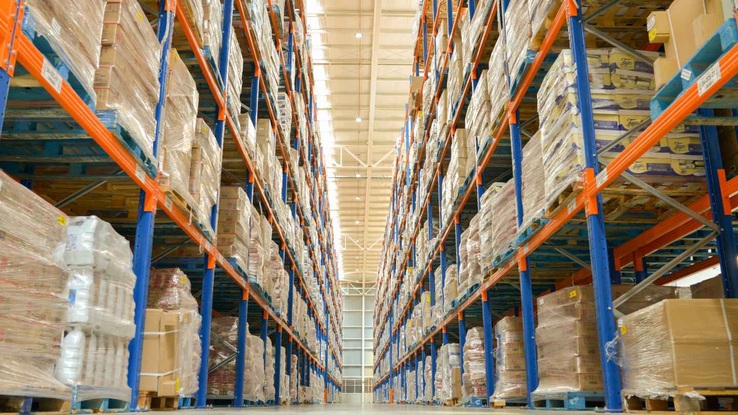 Rack de bodegas pequeñas, medianas y grandes en Chile